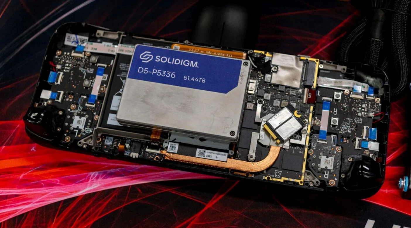 หมดปัญหา SSD ไม่พอ : Modder เดือด จัด SSD 61TB ให้ Steam Deck หมดปัญหา SSD ไม่พอ : Modder เดือด จัด SSD 61TB ให้ Steam Deck